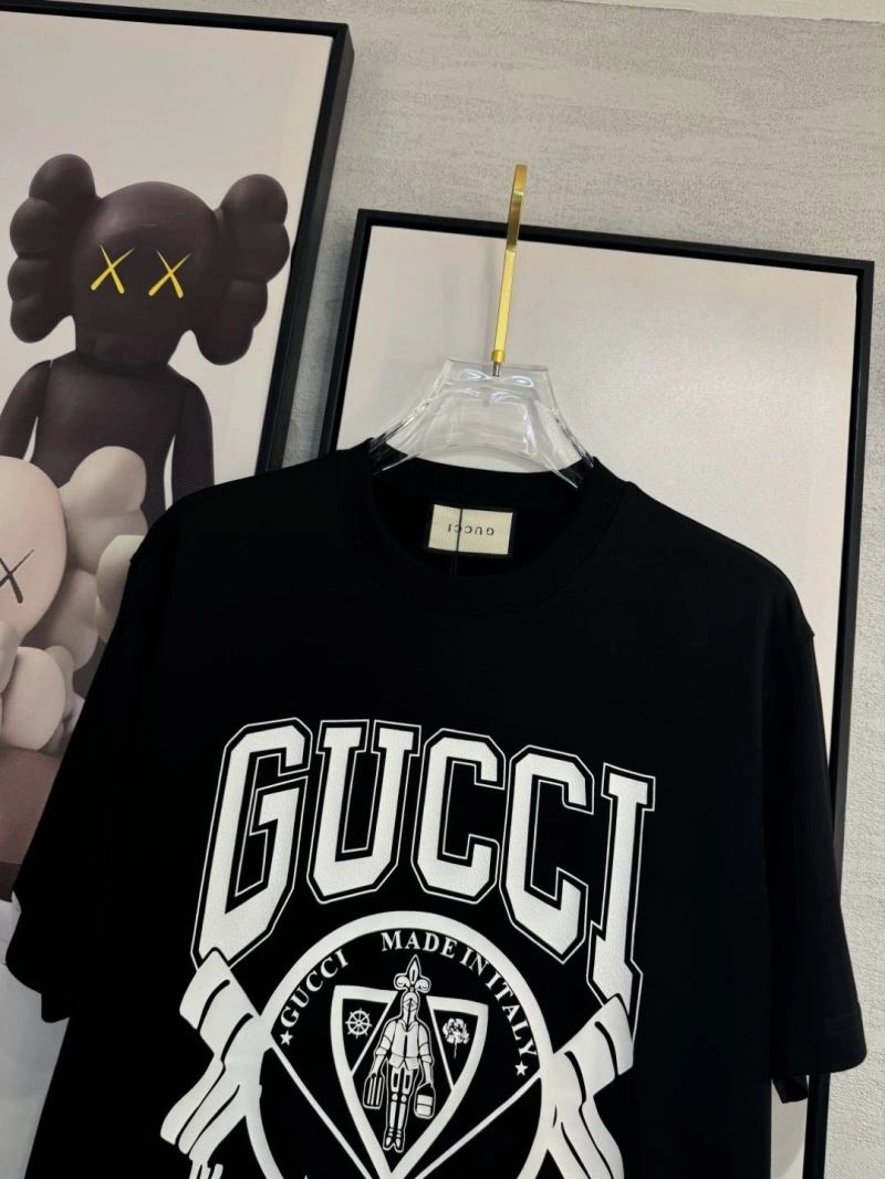 Perfect replica Gucci T-Shirts