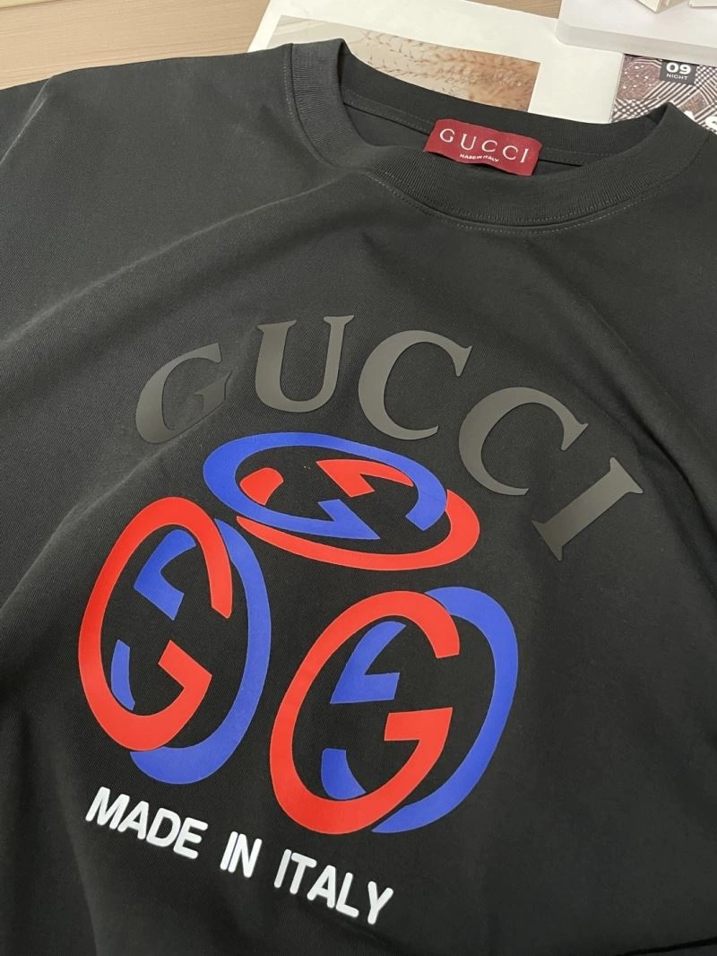 Top mirror Gucci T-Shirts