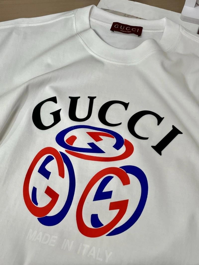 Top mirror Gucci T-Shirts