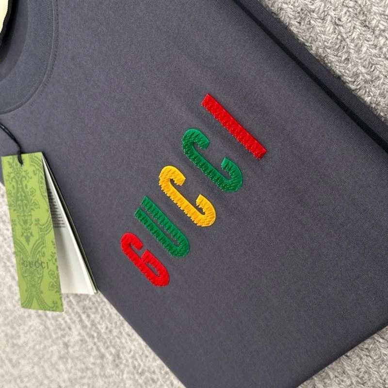 Accurate model Gucci T-Shirts
