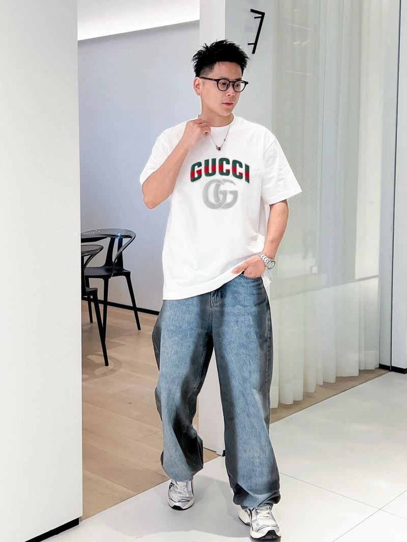 Inexpensive Gucci T-Shirts