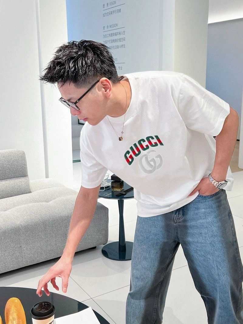 Inexpensive Gucci T-Shirts