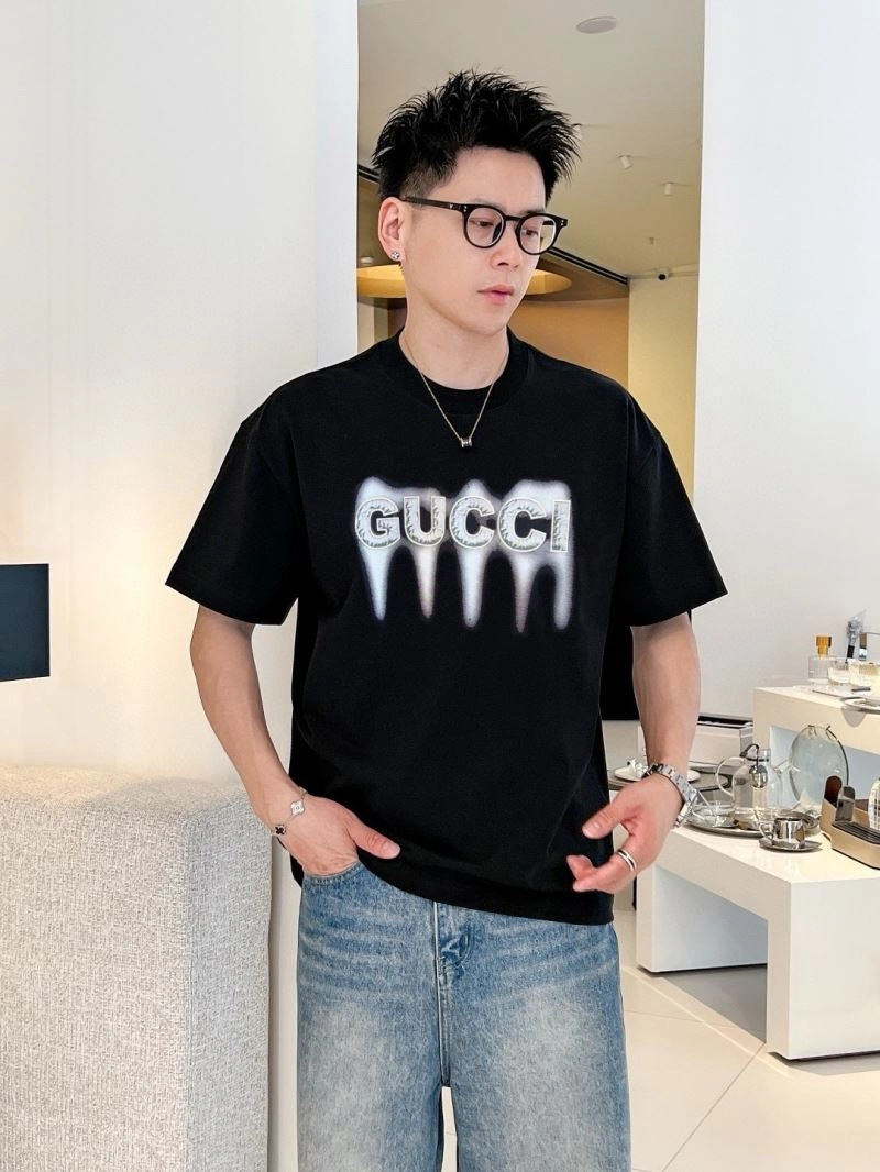 Gucci T-Shirts
