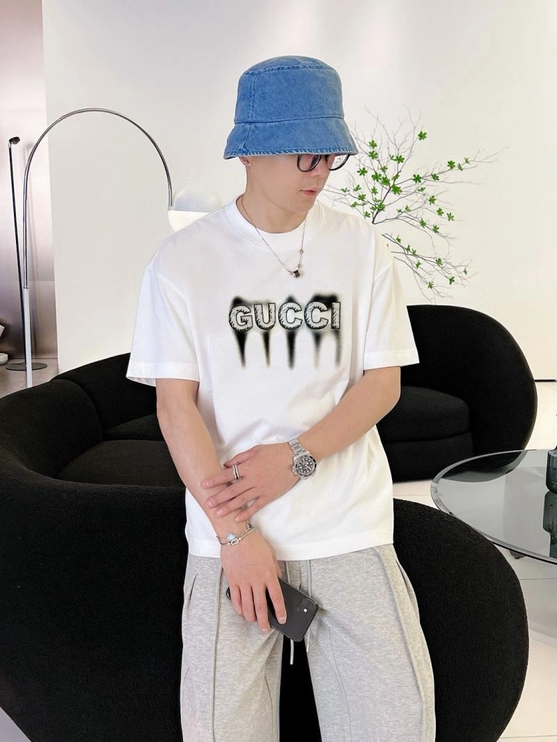 Gucci T-Shirts
