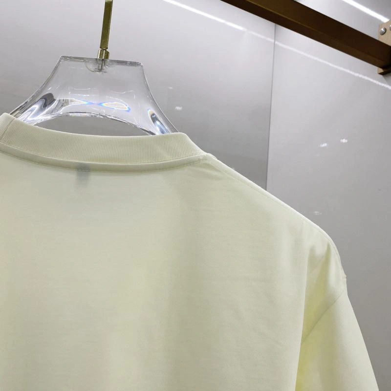 Indistinguishable Gucci T-Shirts