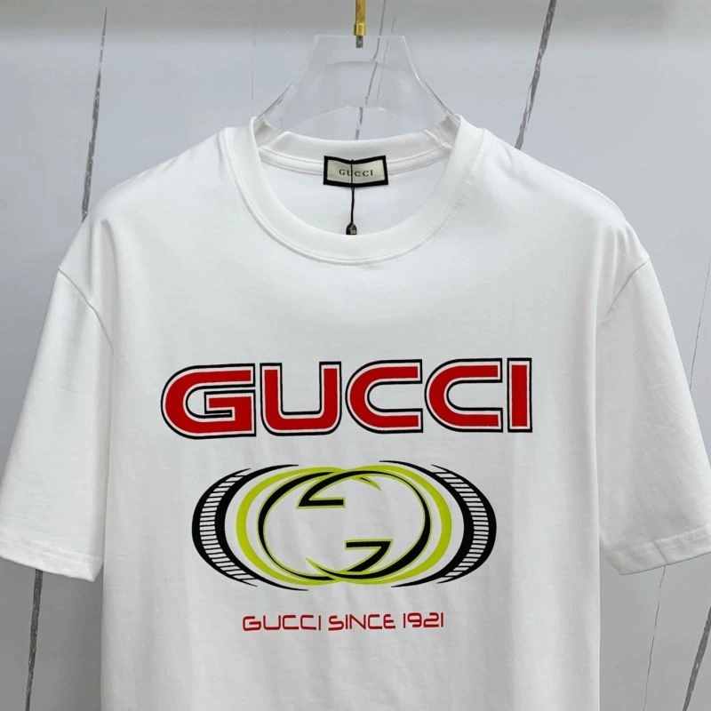 Accurate model Gucci T-Shirts