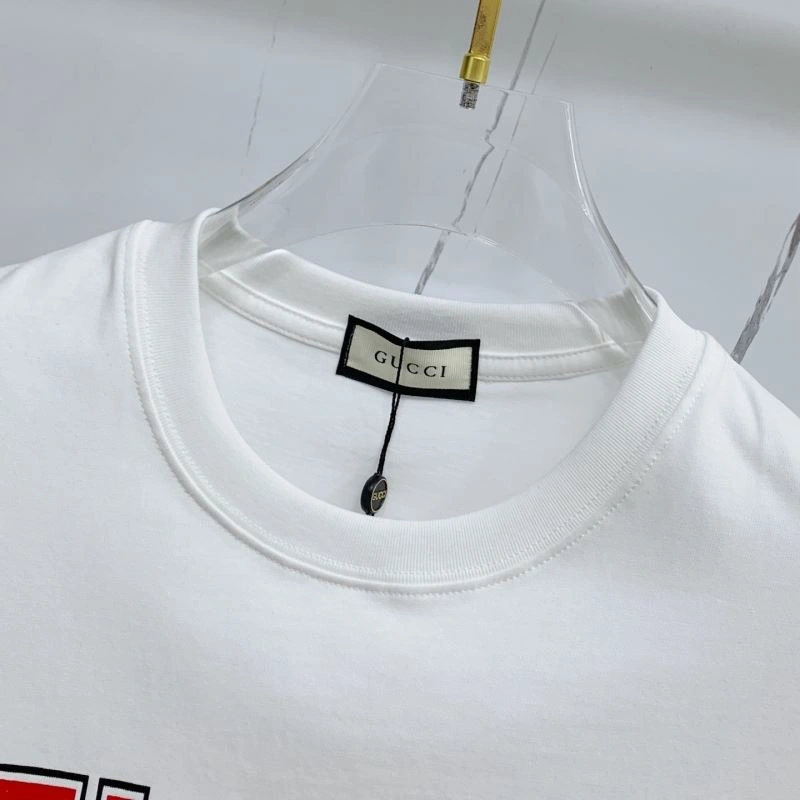 Accurate model Gucci T-Shirts