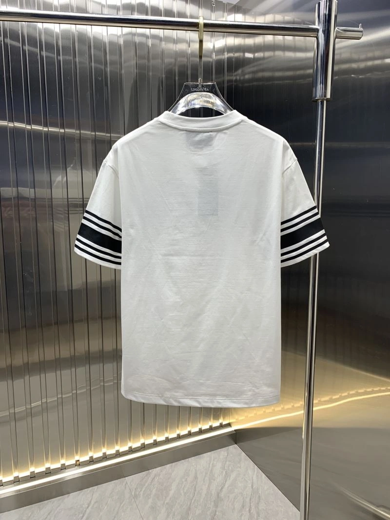 Top mirror Gucci T-Shirts
