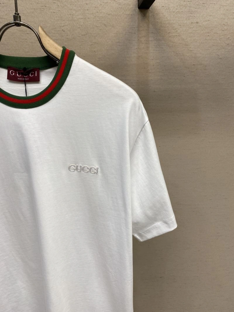 Accurate model Gucci T-Shirts