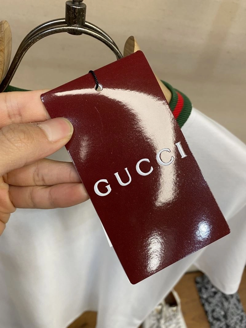 Accurate model Gucci T-Shirts