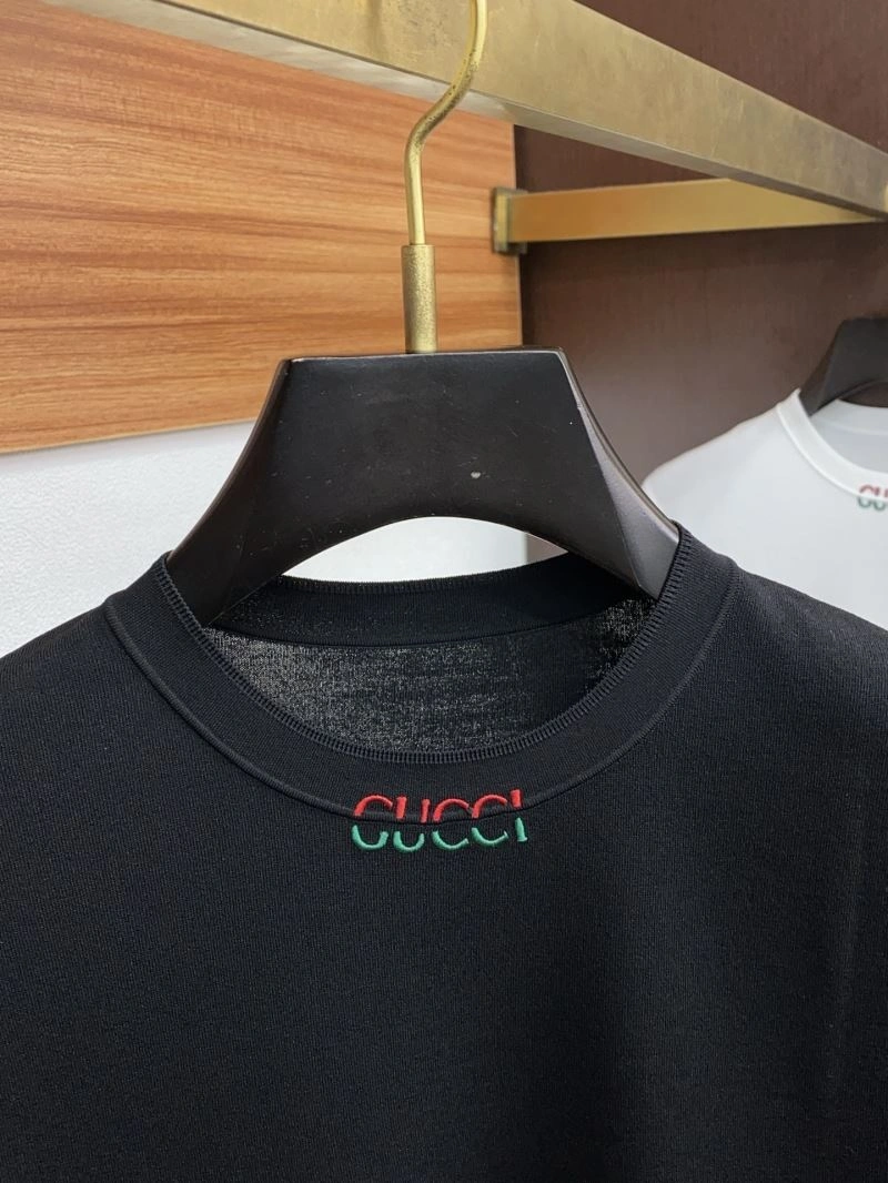 Top match Gucci T-Shirts