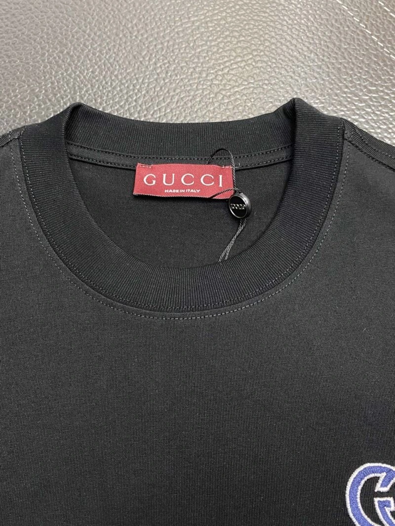 Top mirror Gucci T-Shirts