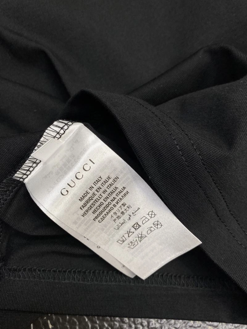 Top mirror Gucci T-Shirts