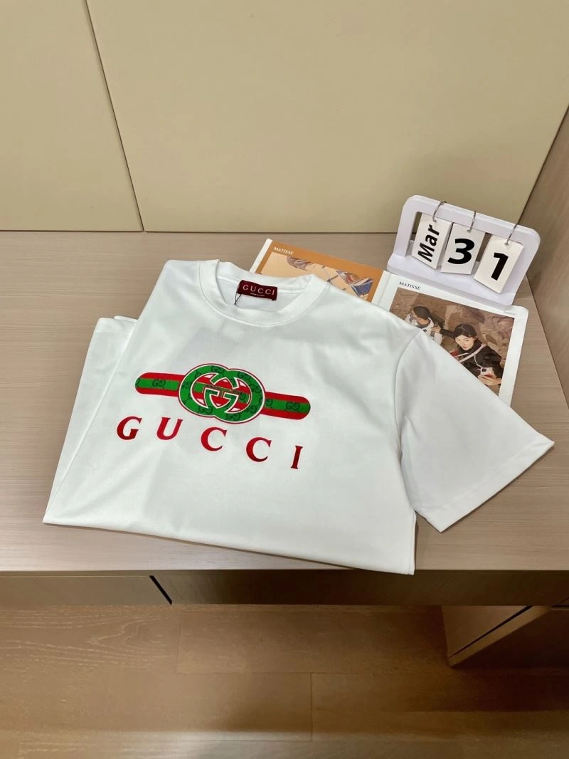 Bargain Gucci T-Shirts