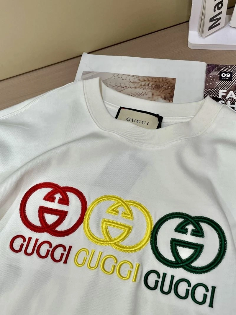 Accurate model Gucci T-Shirts