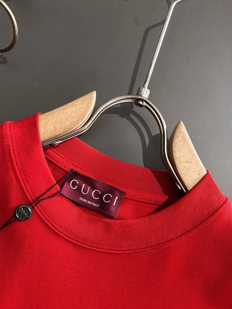 Indistinguishable Gucci T-Shirts
