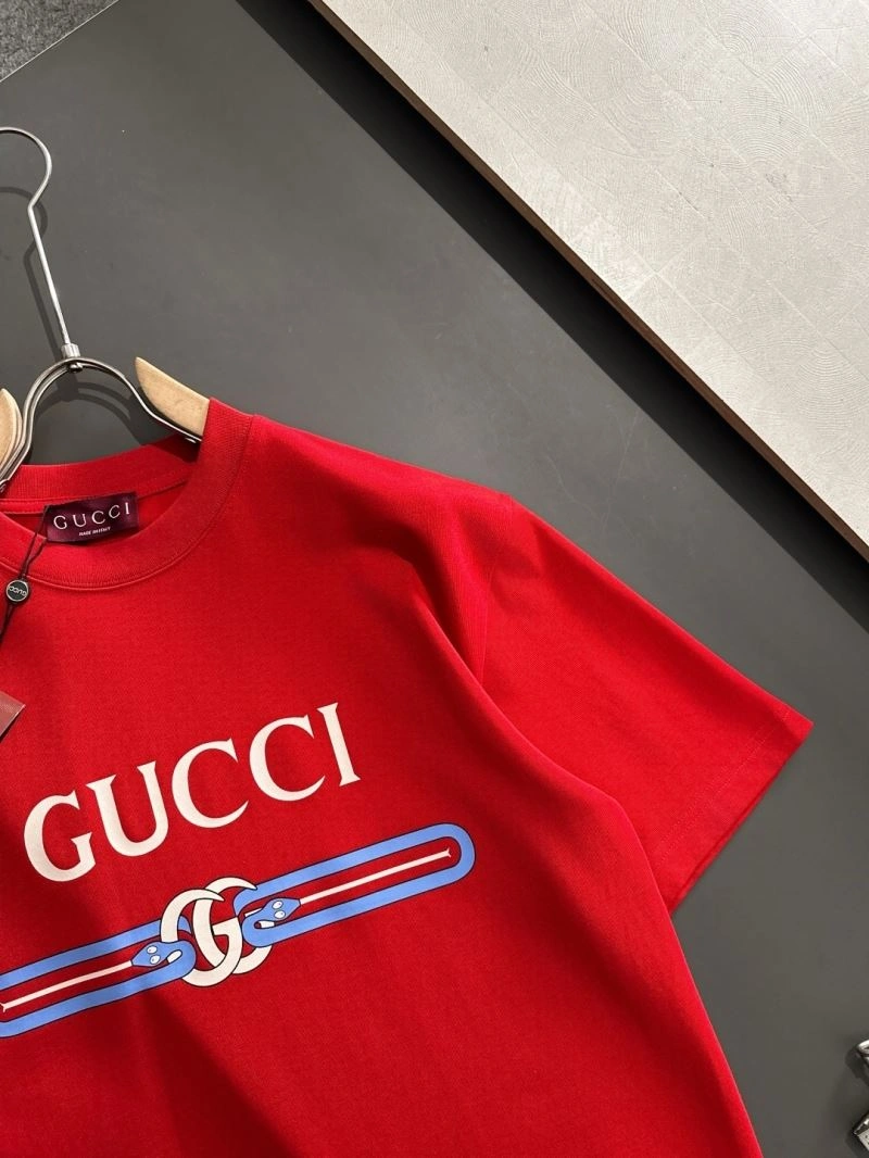 Indistinguishable Gucci T-Shirts