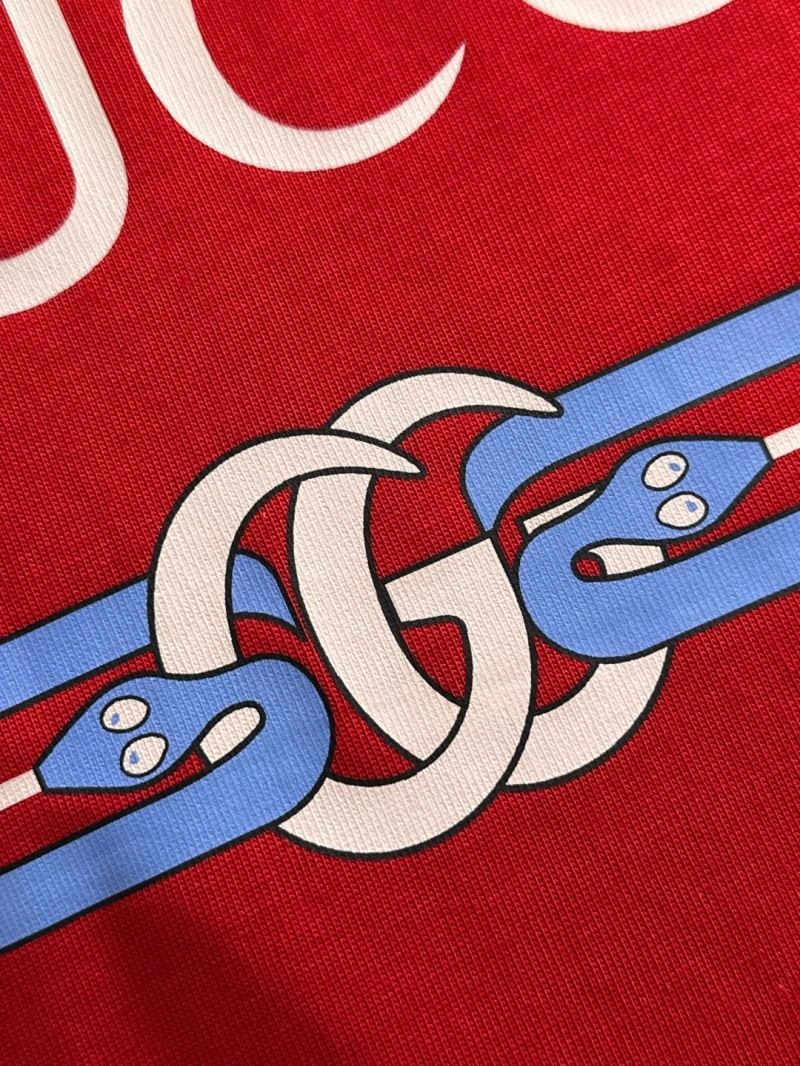 Indistinguishable Gucci T-Shirts
