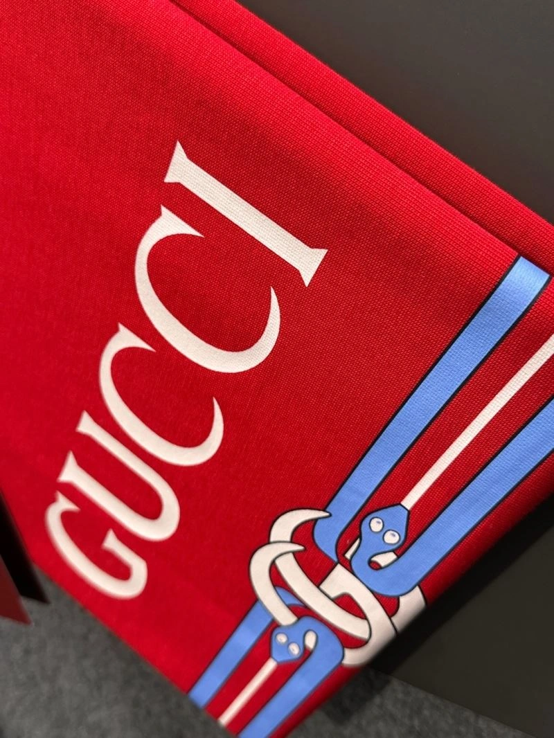 Indistinguishable Gucci T-Shirts