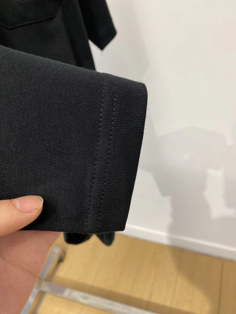 Value-priced Gucci T-Shirts