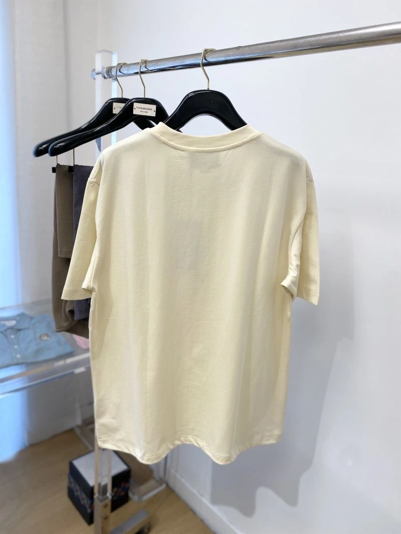 Value-priced Gucci T-Shirts