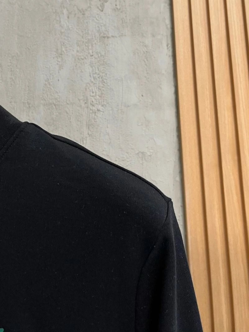 Low-cost Gucci T-Shirts