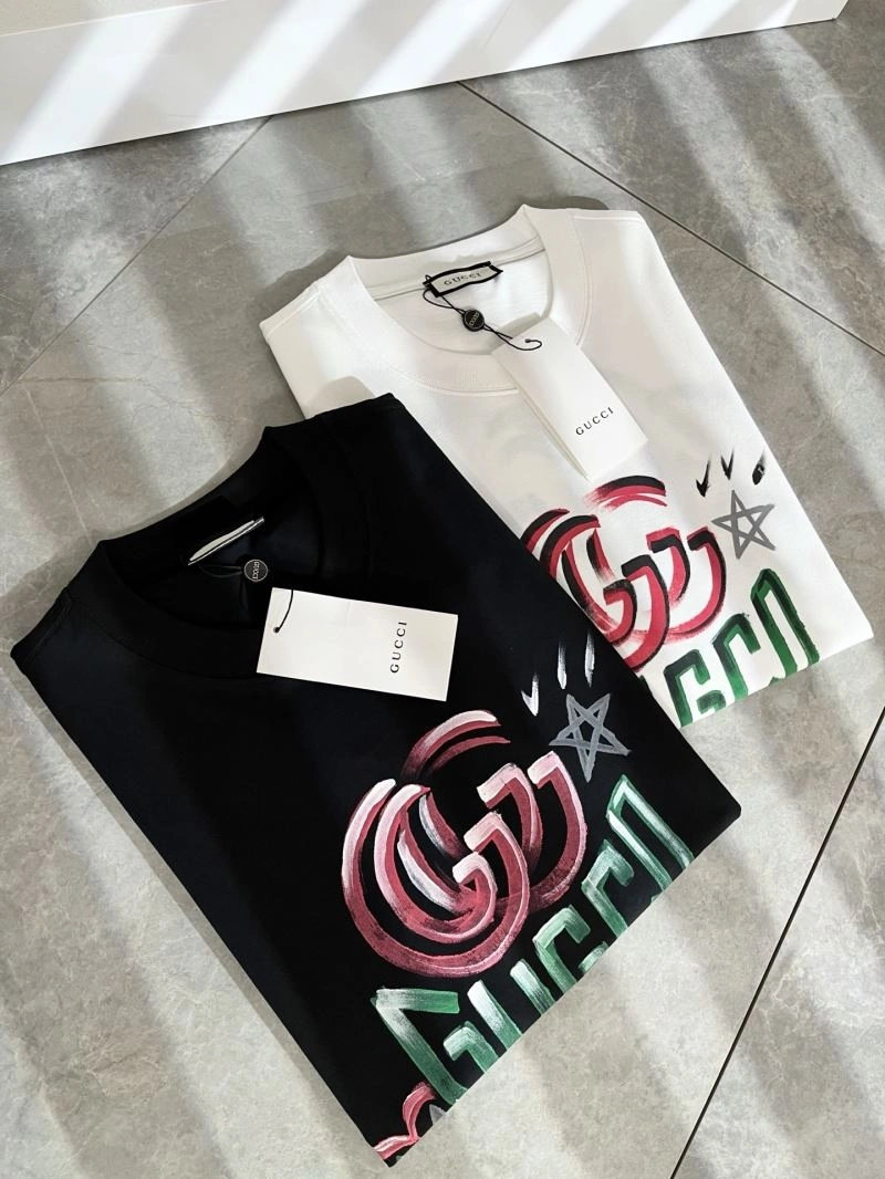 Value-priced Gucci T-Shirts