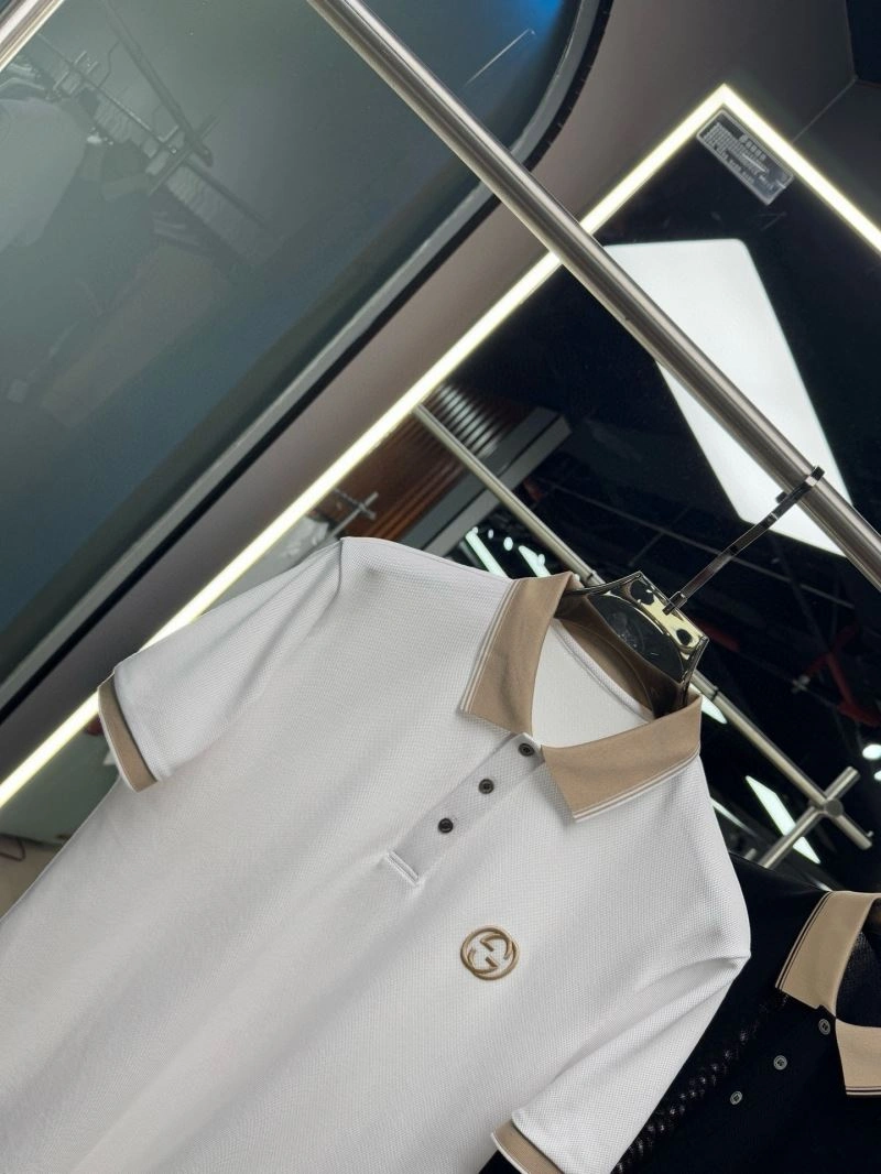 Accurate model Gucci T-Shirts