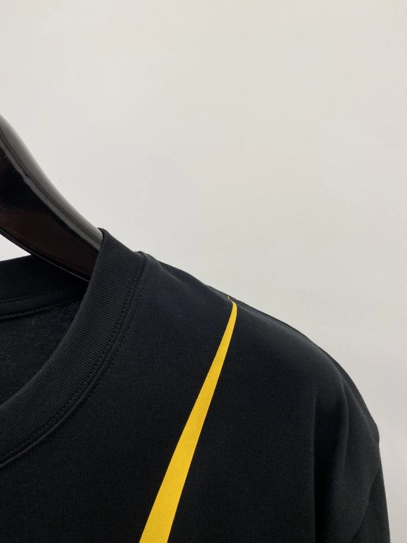 Value-priced Gucci T-Shirts