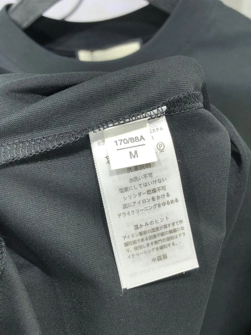 Accurate model Gucci T-Shirts
