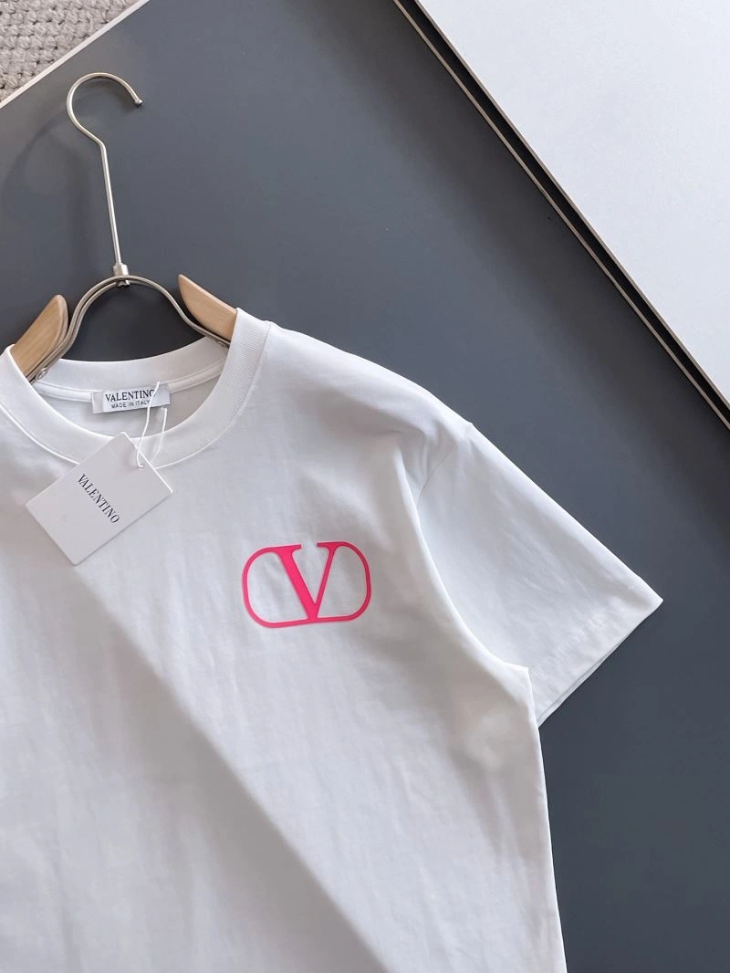 Accurate model Gucci T-Shirts