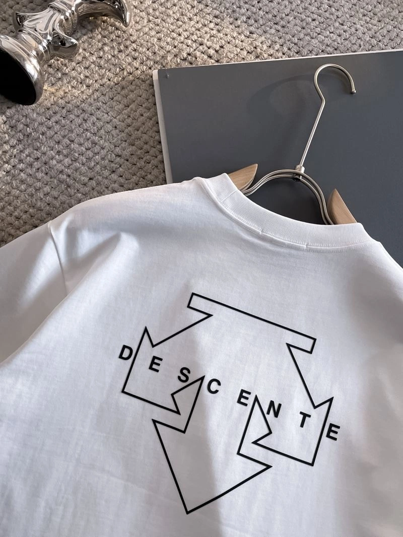 Top mirror Gucci T-Shirts