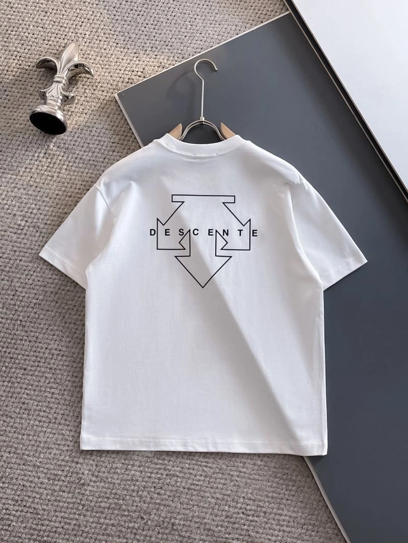 Top mirror Gucci T-Shirts