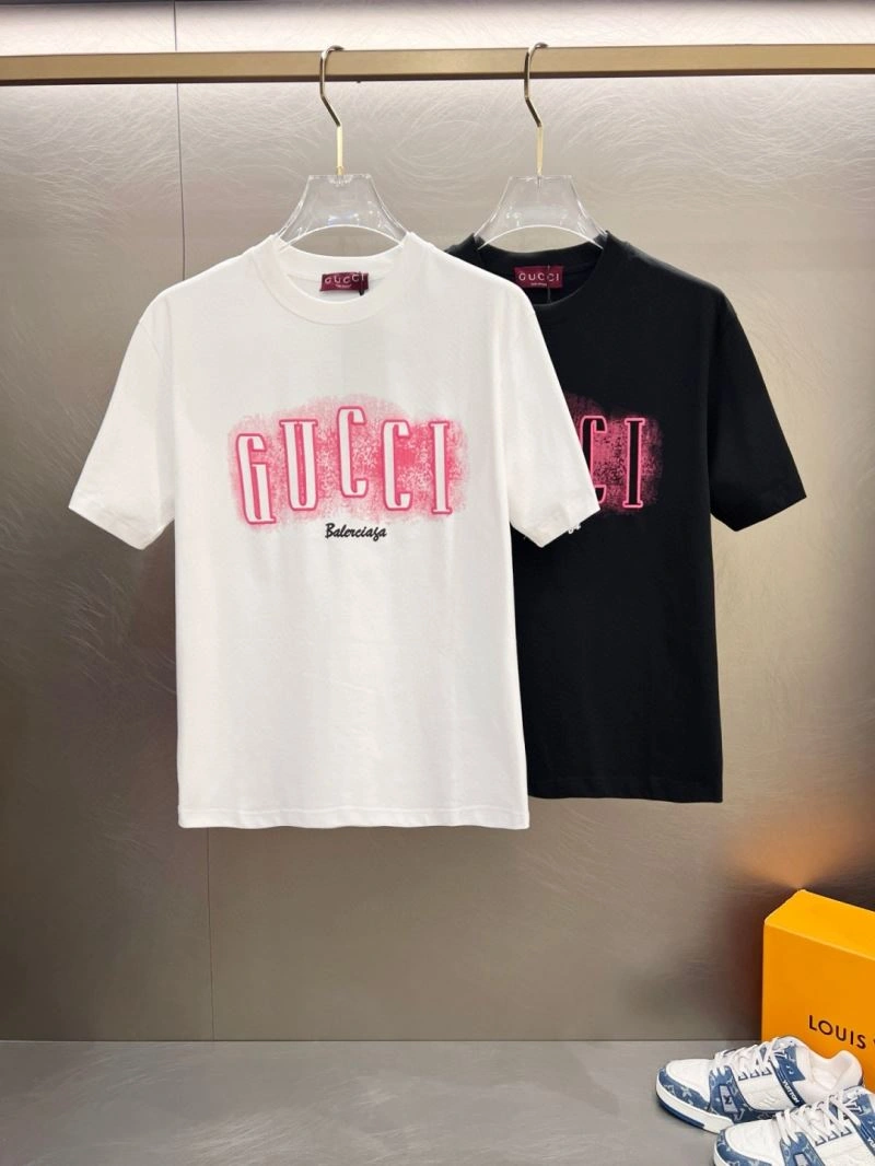 Perfect replica Gucci T-Shirts