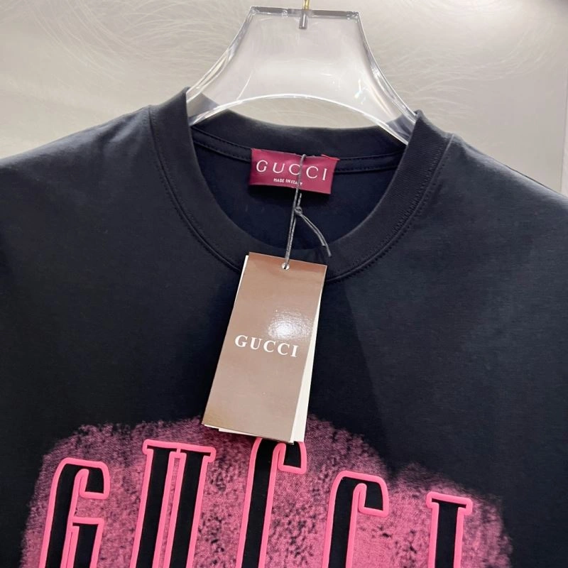 Perfect replica Gucci T-Shirts