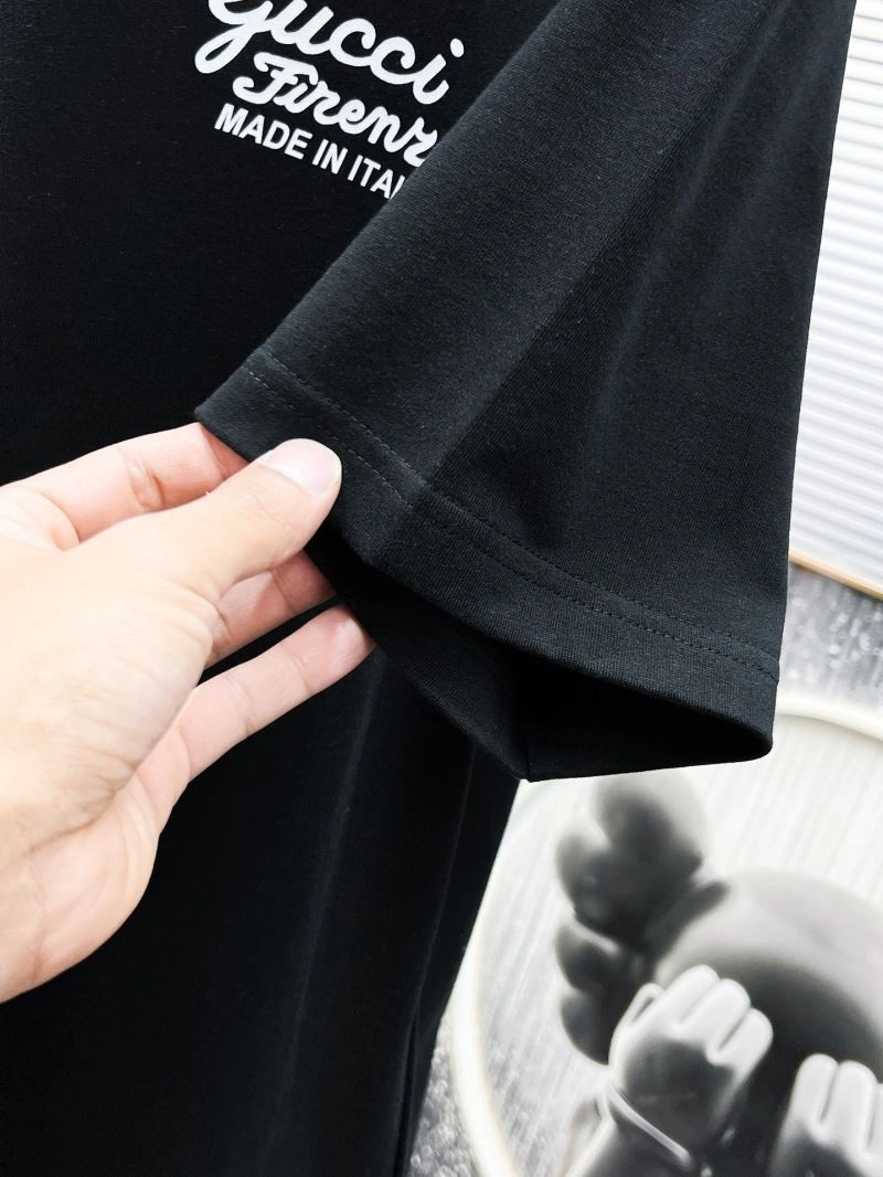 Factory-made Gucci T-Shirts