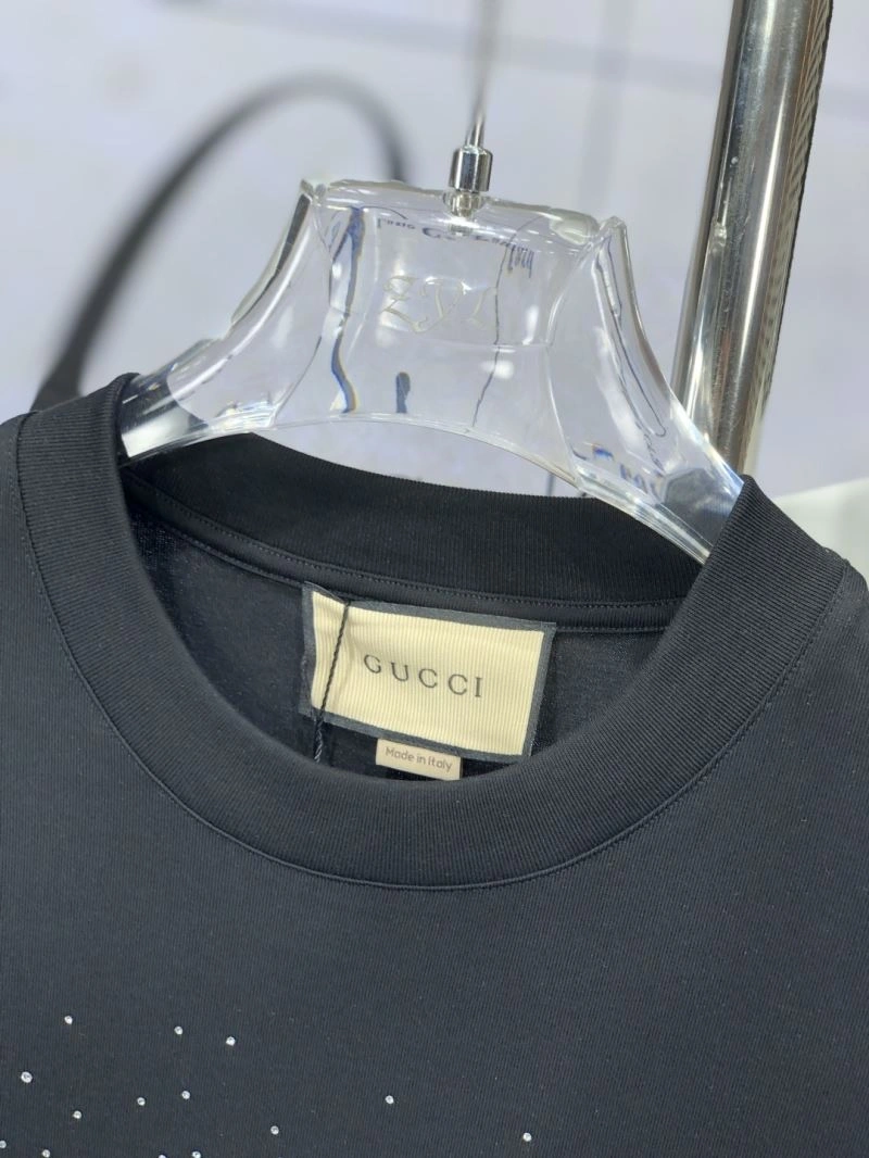Indistinguishable Gucci T-Shirts