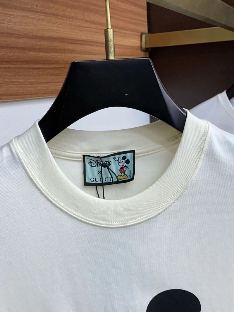 Top match Gucci T-Shirts