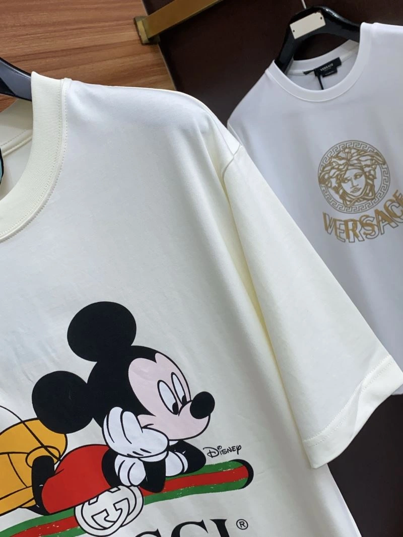 Top match Gucci T-Shirts