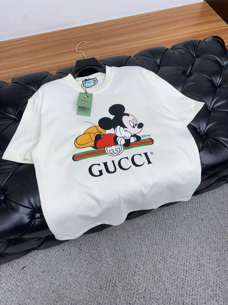 Top match Gucci T-Shirts