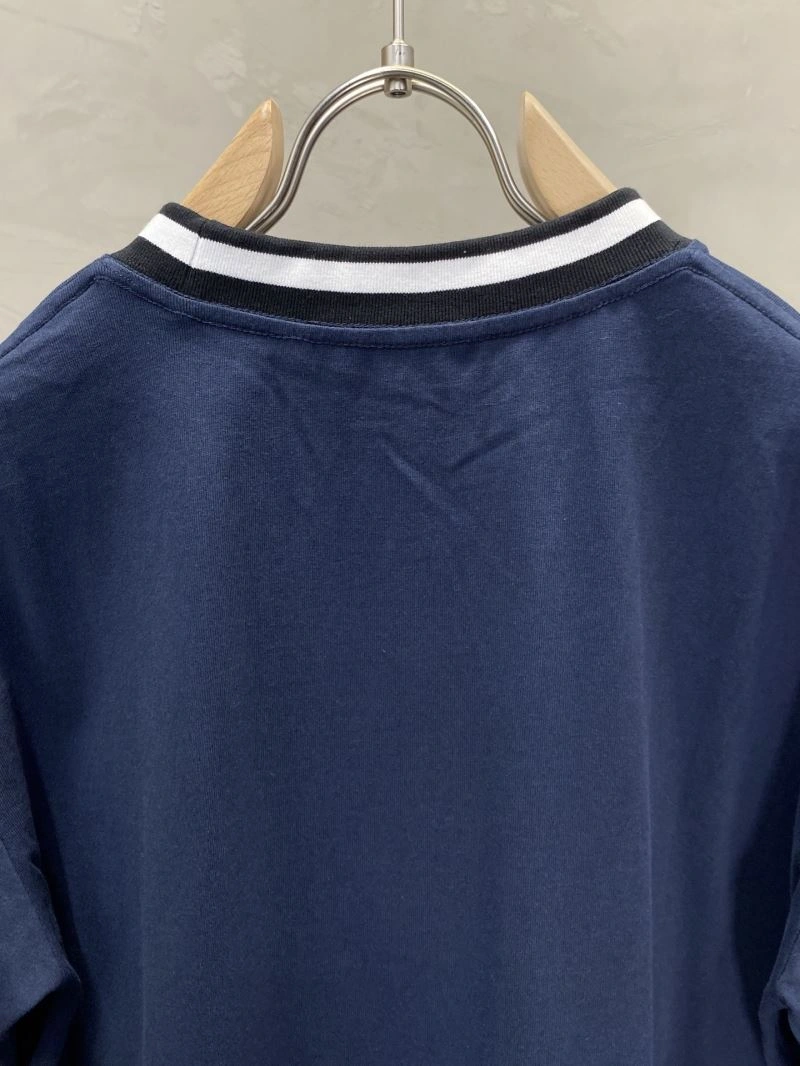 Top match Gucci T-Shirts