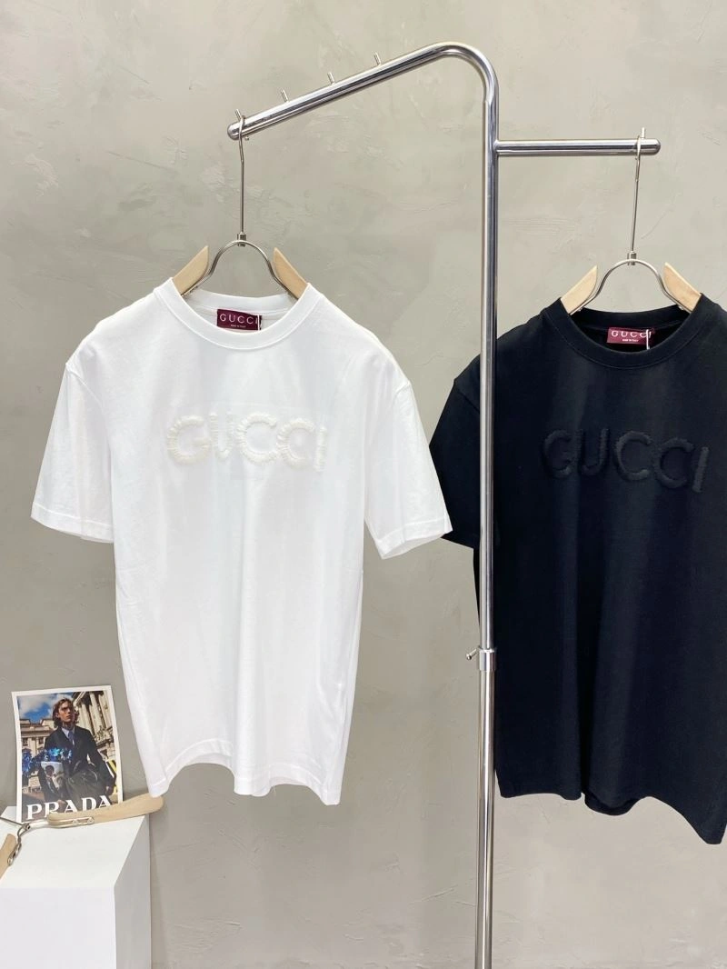Value-priced Gucci T-Shirts