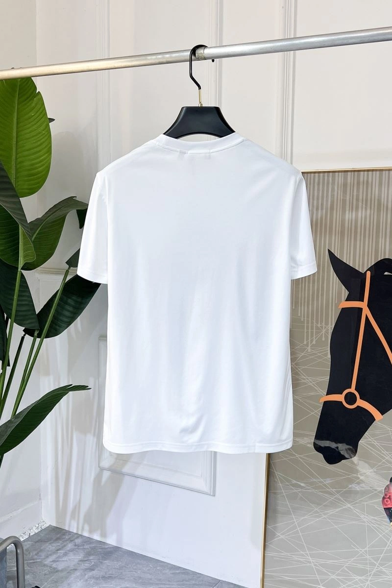 Top match Gucci T-Shirts