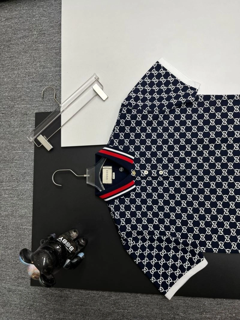 Top match Gucci T-Shirts