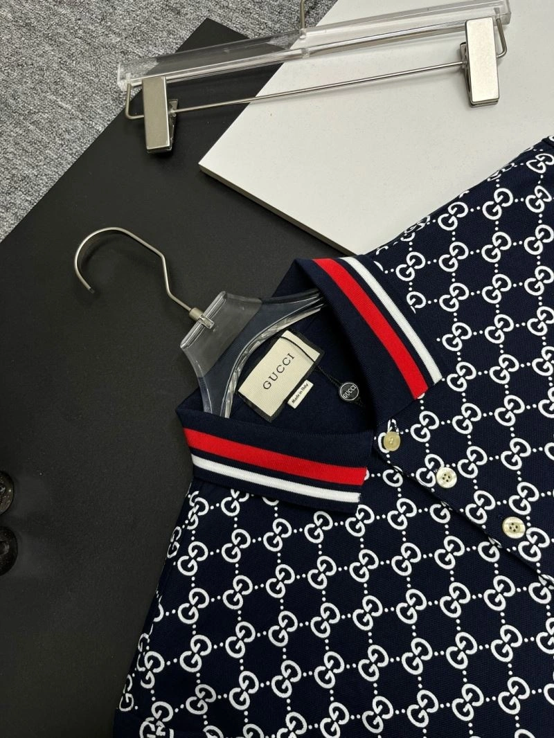 Top match Gucci T-Shirts
