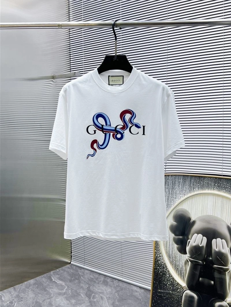 Top mirror Gucci T-Shirts