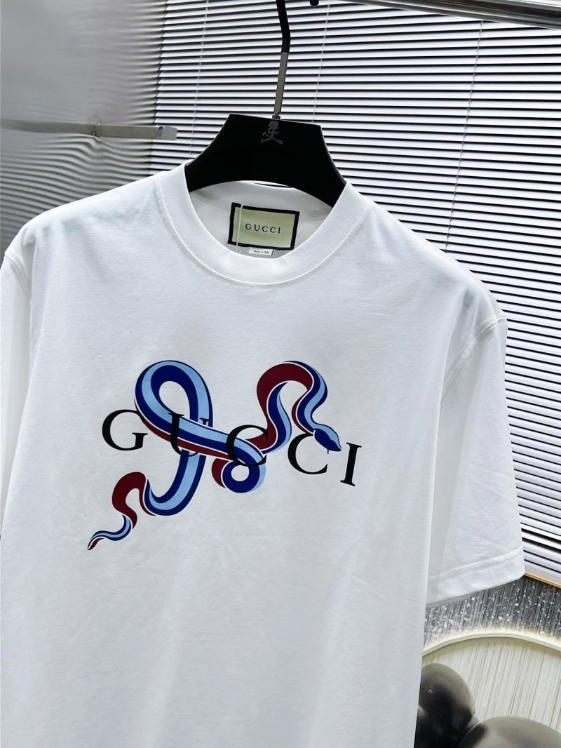 Top mirror Gucci T-Shirts