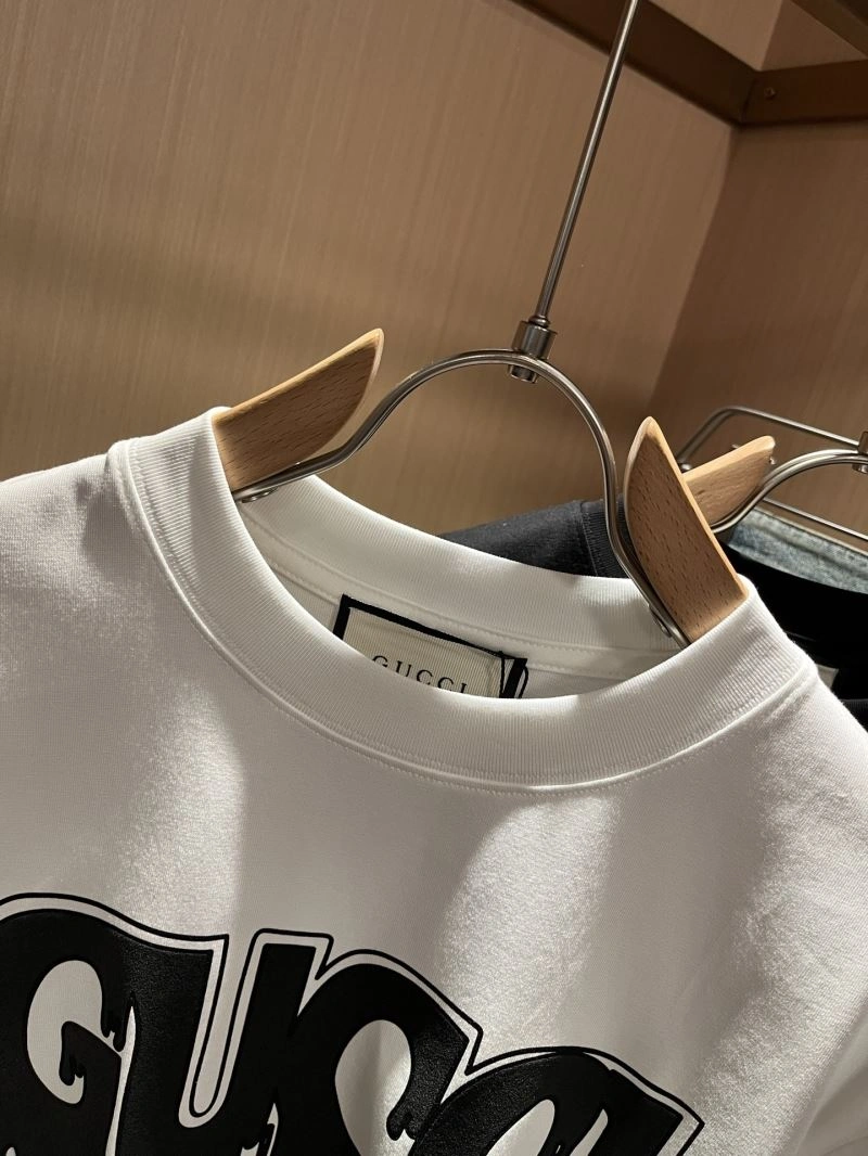 Economical Gucci T-Shirts