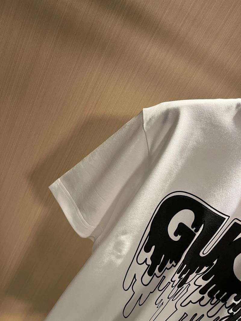 Economical Gucci T-Shirts