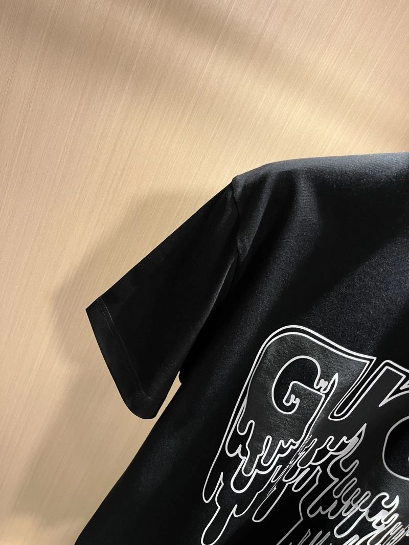 Accurate model Gucci T-Shirts